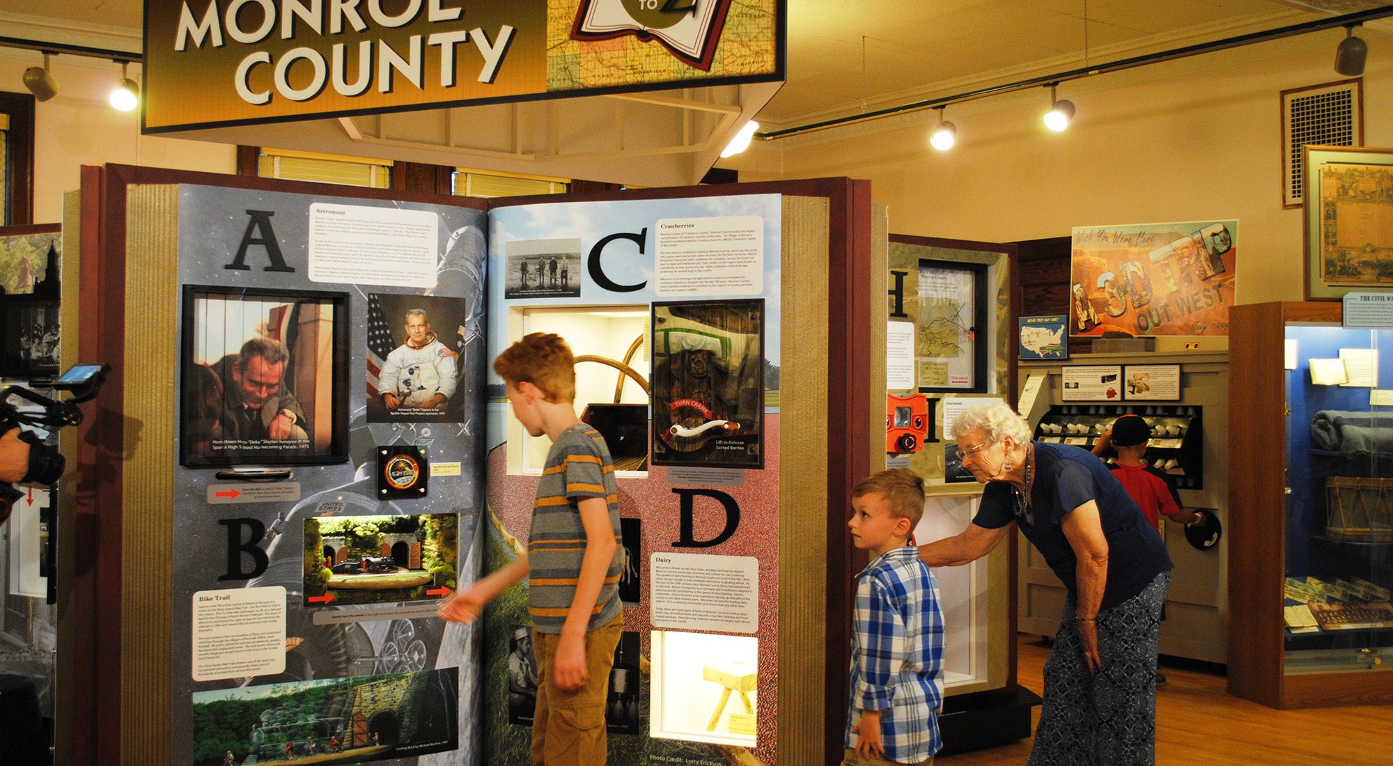 Welcome - Monroe County Local History Room & Museum
